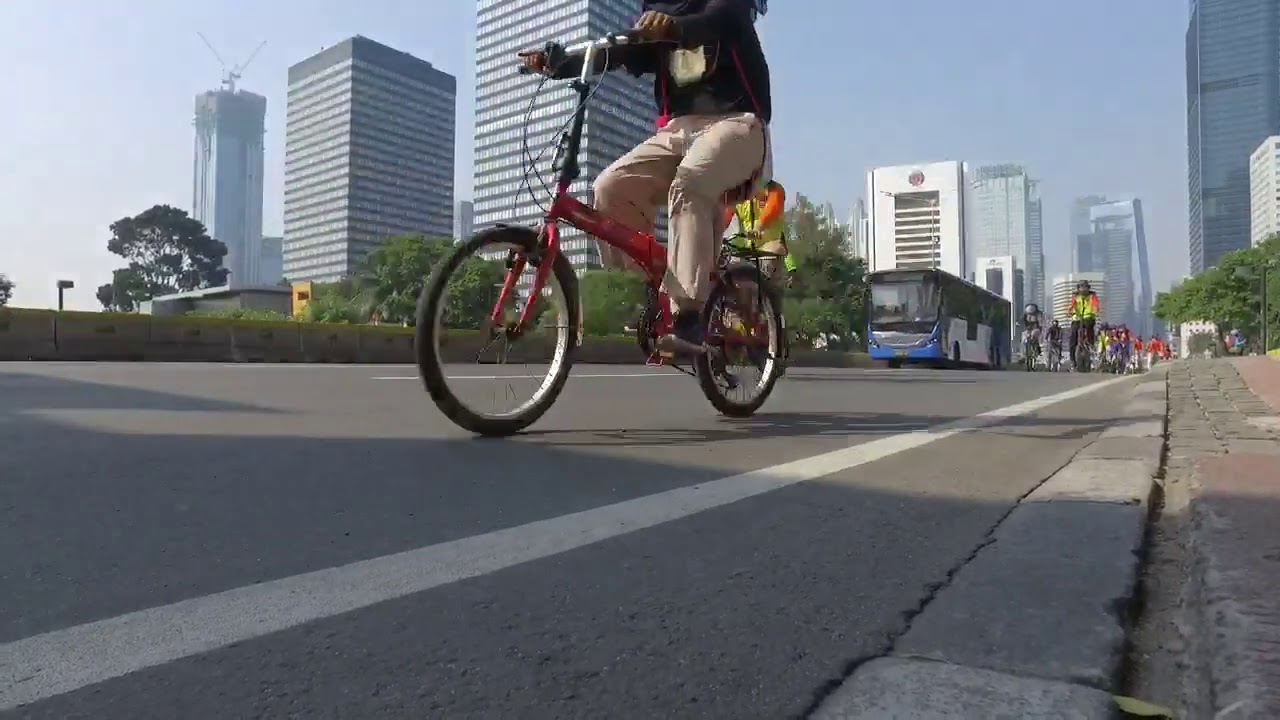 GOES SEPEDA - YouTube