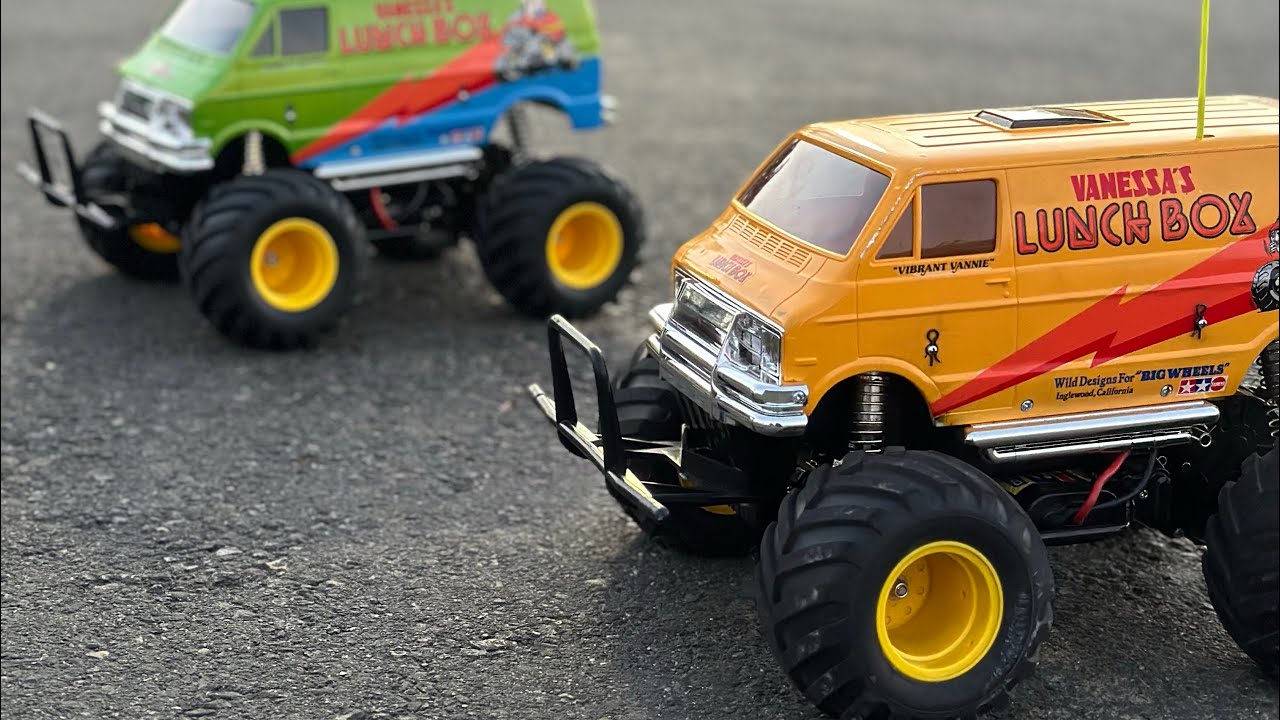 Tamiya lunchbox first drive - YouTube
