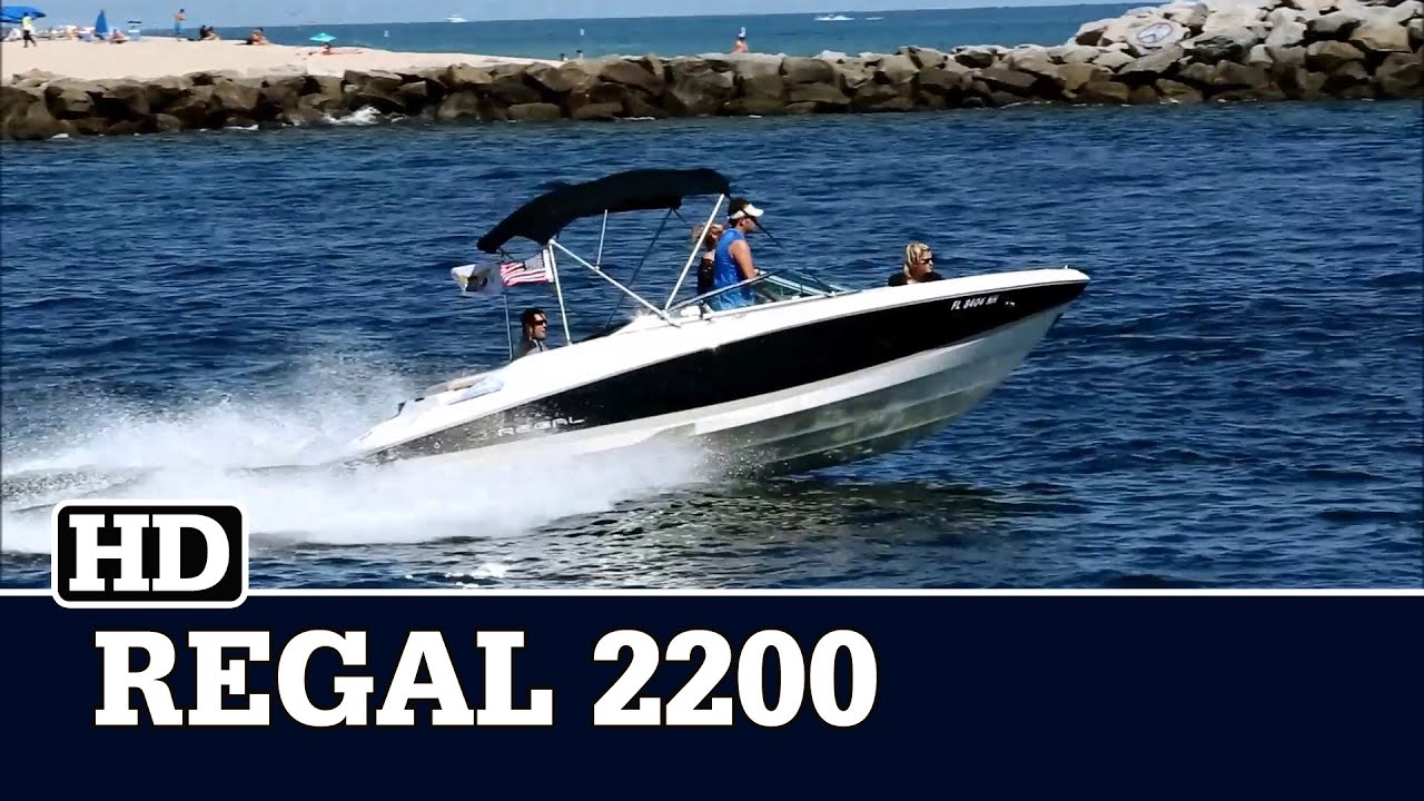 Regal 2200 Bowrider Running - YouTube