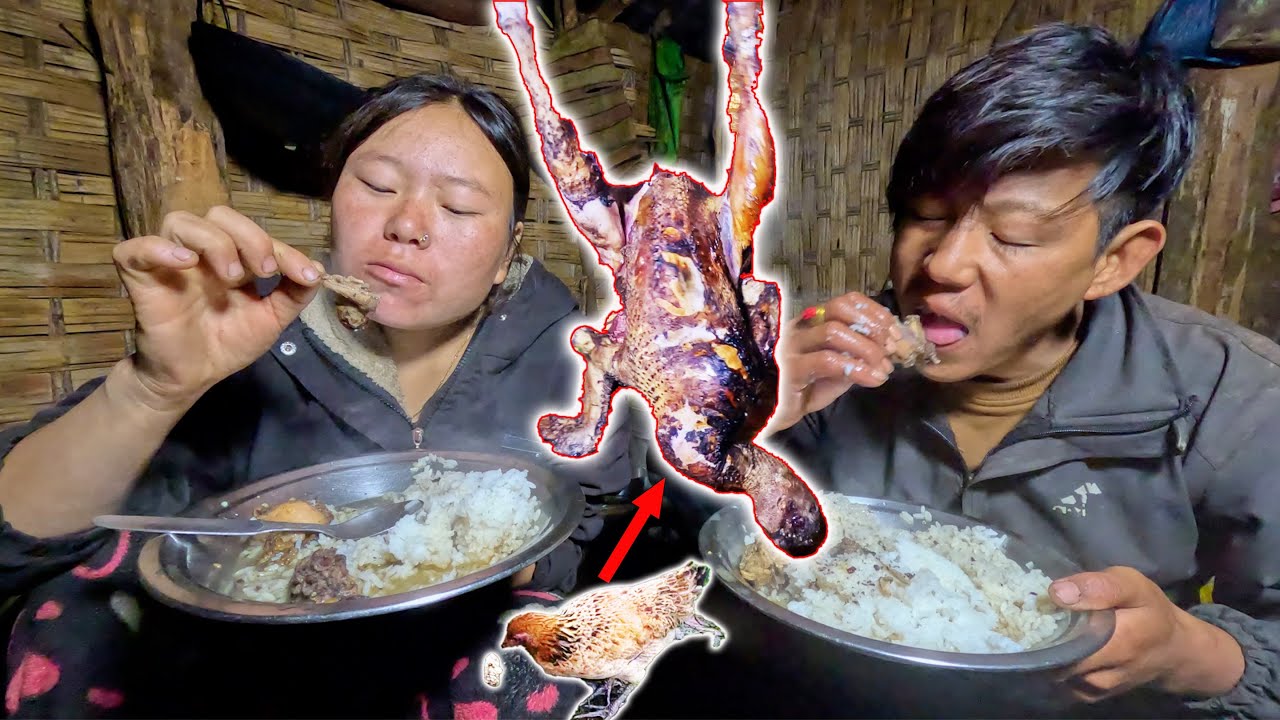 Local way to cook local chicken curry recipe || laxmi cooking recipe ...