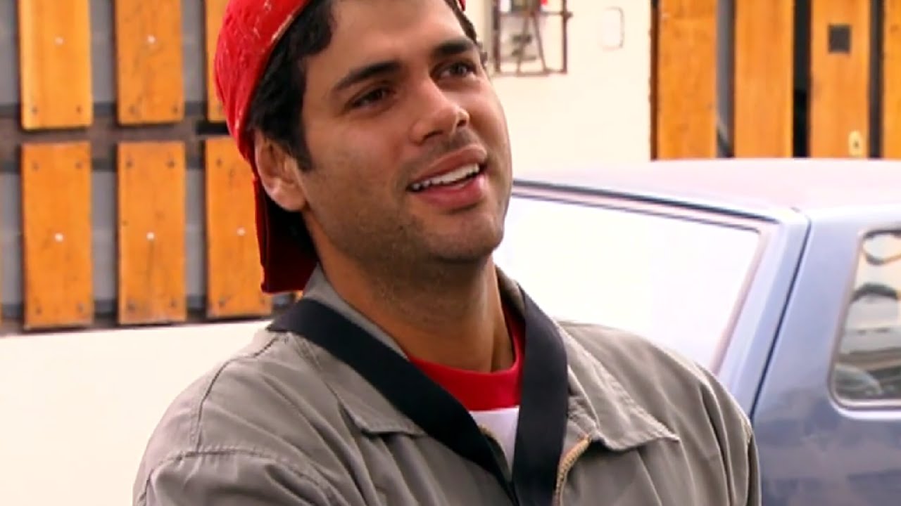 Alcides quiere aprender a amar a una mujer - YouTube