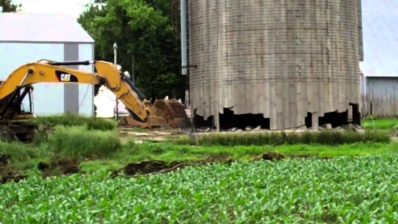 70 ft Silo Destruction at Jim's - YouTube