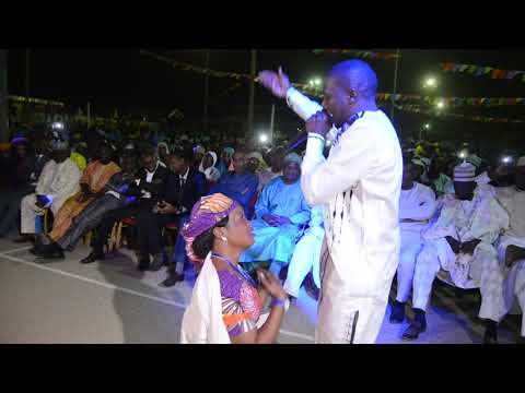 Bana Manga en concert prestation sergal Yelwata