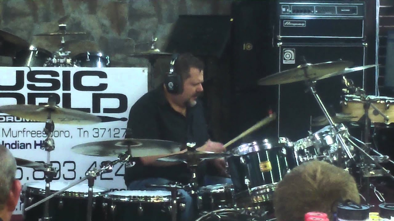David Northrup Drum Clinic / Music World Drummers Den - YouTube
