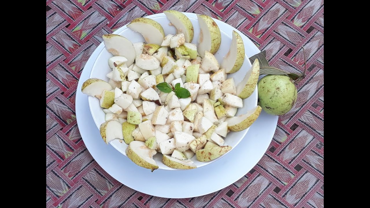 Guava Chaat Recipe | Quick Amrood Chaat Recipe - YouTube