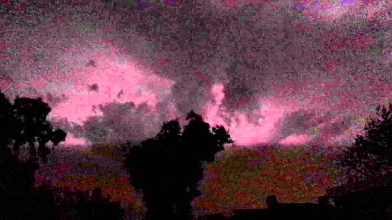 5 minutes of an EPIC electrical storm 8/31/2015 - YouTube