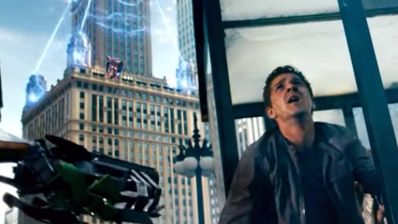 Transformers Dark of the Moon The Battle for Chicago movie tell ...