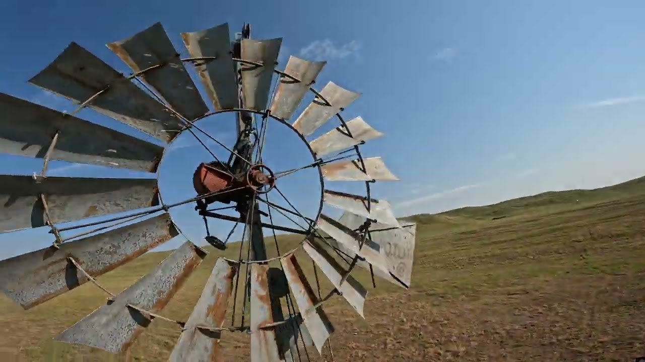 Replacing a broken Aermotor windmill! - YouTube