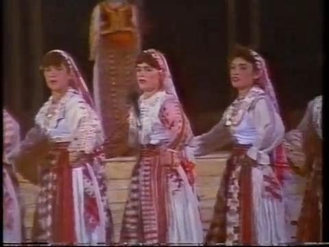 Gramshi në Festivalin Folklorik të Gjirokastrës, 1988