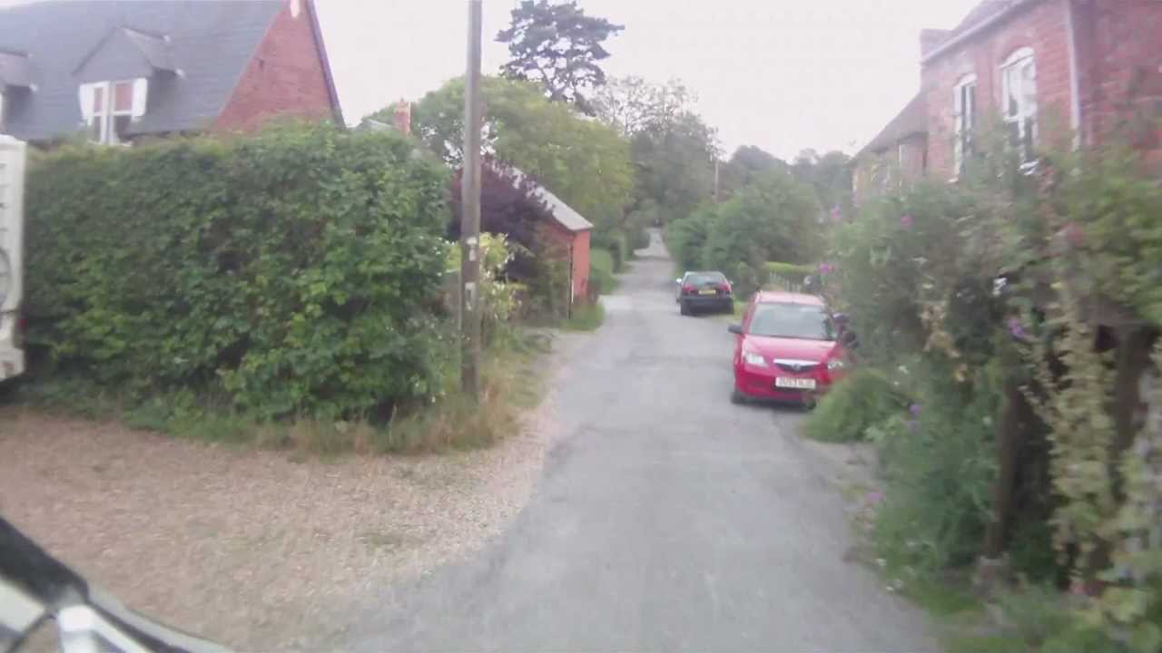 Great Bedwyn - Back Lane (Byway, N-S) - YouTube
