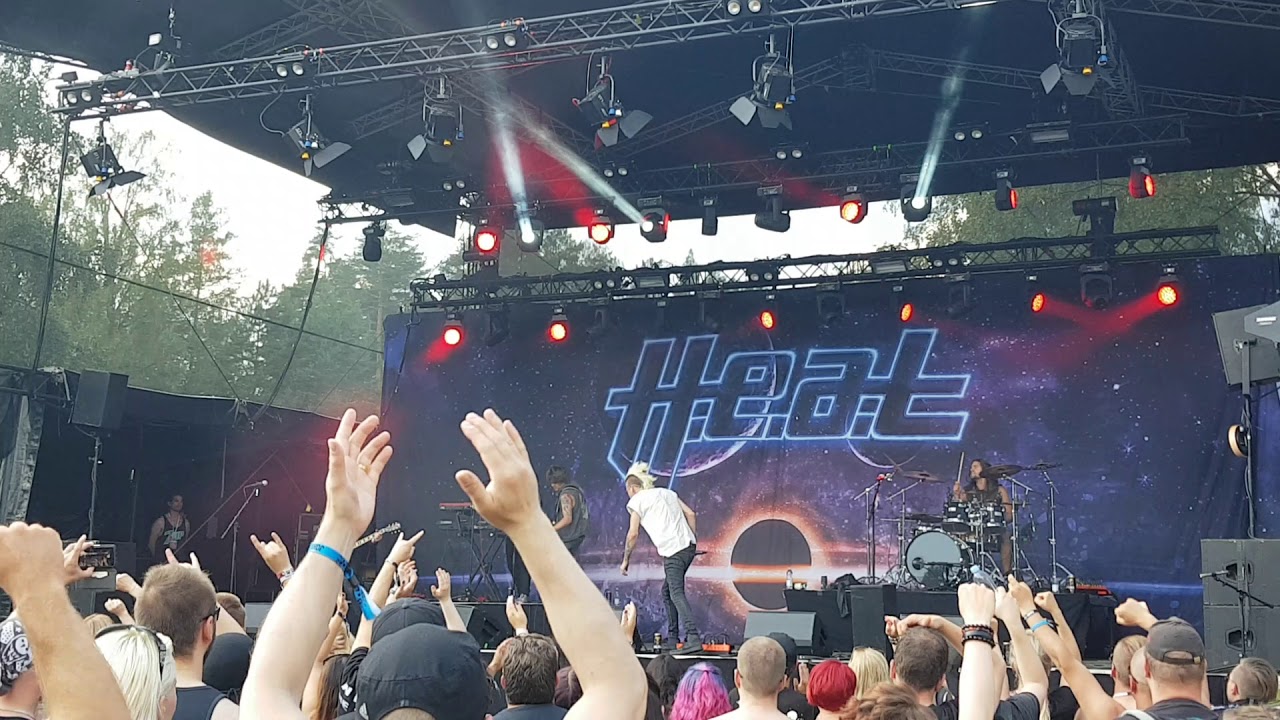 H.E.A.T - Mannequin Show @ John Smith Rock 20-7-19 - YouTube