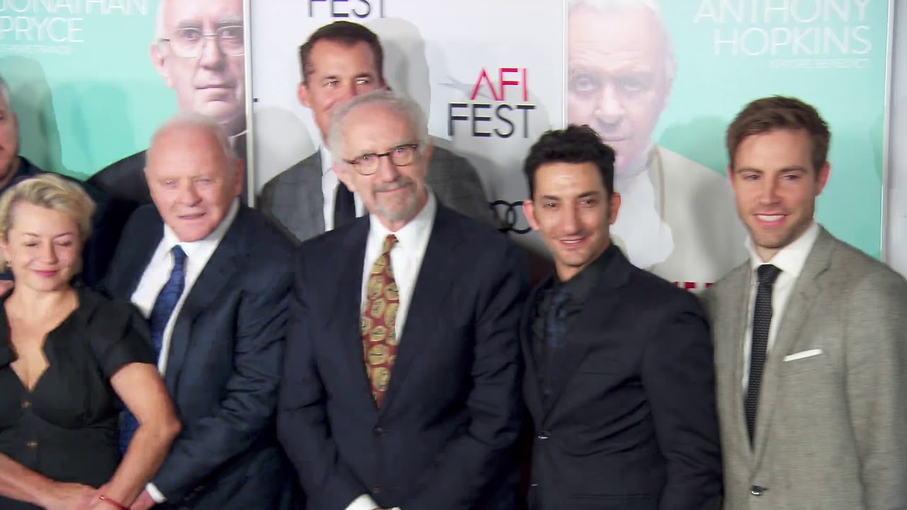 The Two Popes Premiere - Jonathan Pryce, Anthony Hopkins - YouTube