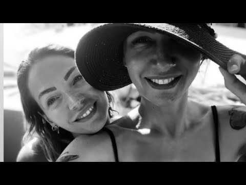 Birce Akalay İyi ki Doğdun Aslı'm Not'uyla Güzel Kare Paylaştı..!!#birceakalay