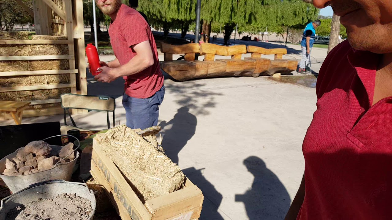 Materiales para la construcción de viviendas de quincha - YouTube