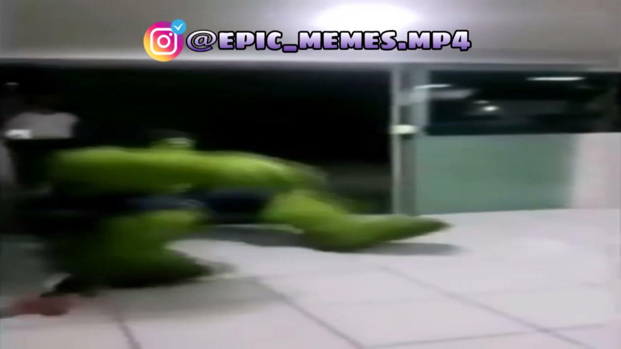 e o hulk ja ta ficando puto ja mermão - YouTube