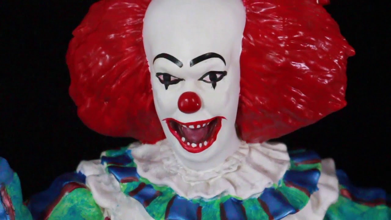 Factory Entertainment It movie Pennywise Premium Motion Statue review ...