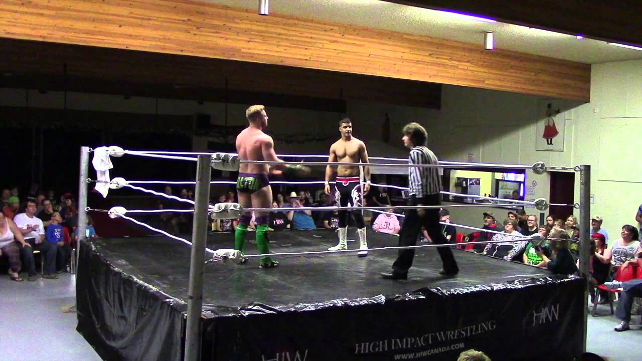 Tyson Gill vs Tyler Colton Sept. 11/15 Regina, Sk. - YouTube