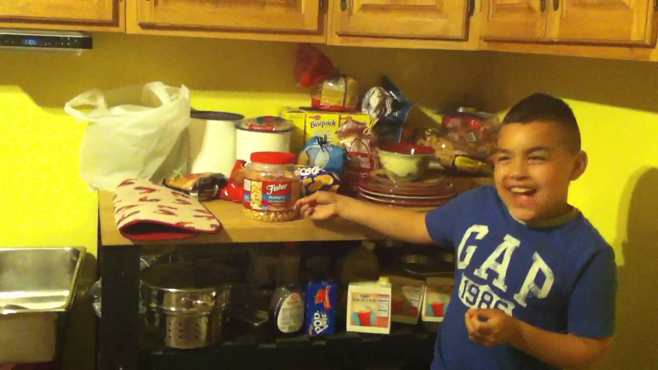 Deez nuts funny little kid - YouTube
