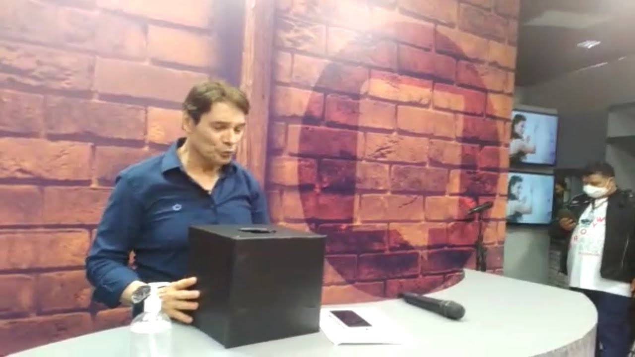 Novo cenário, novo programa João Inácio Show. - YouTube