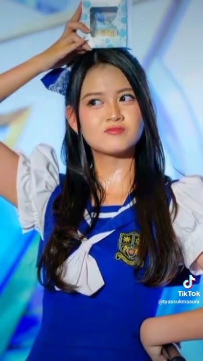 chrity jkt48🌹 - YouTube