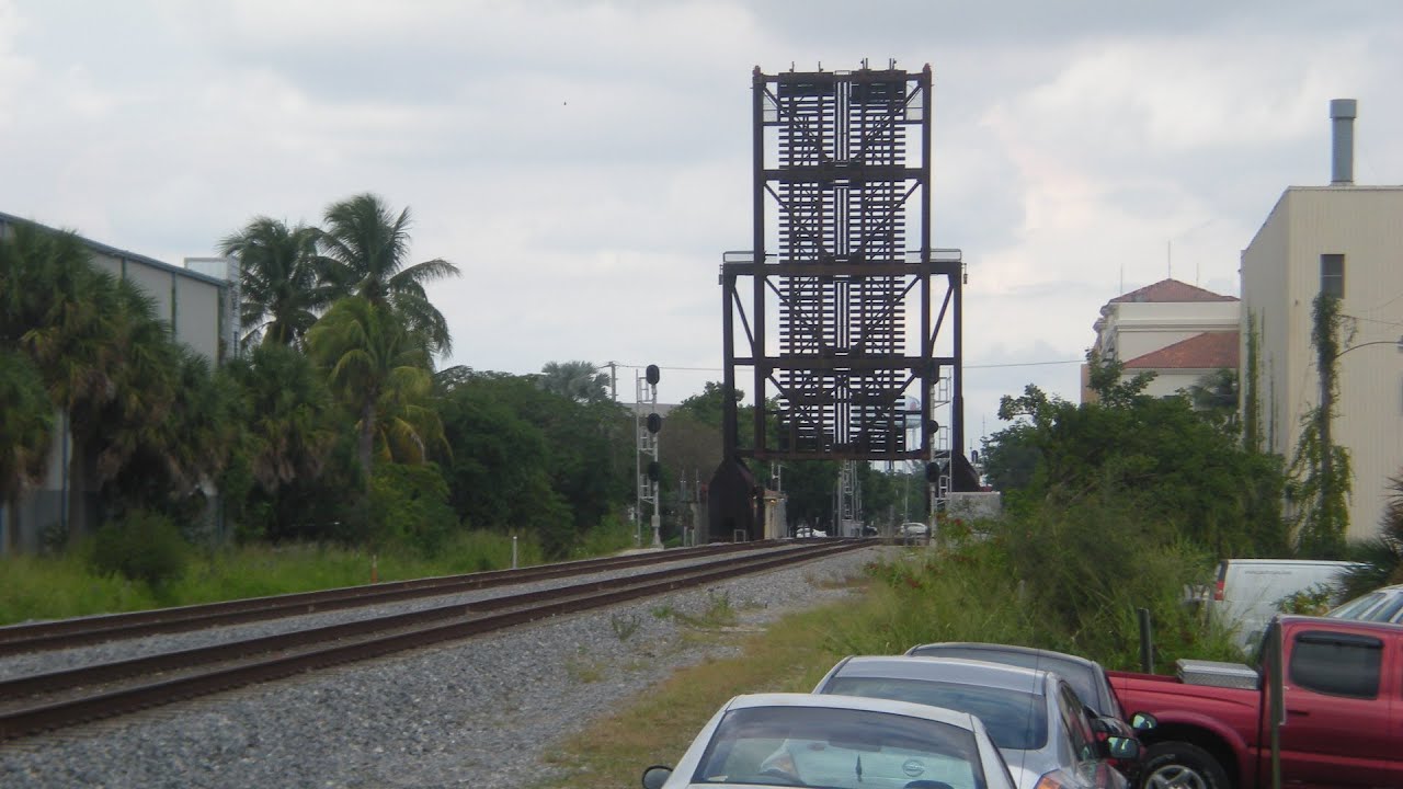 New River Drawbridge raising - YouTube