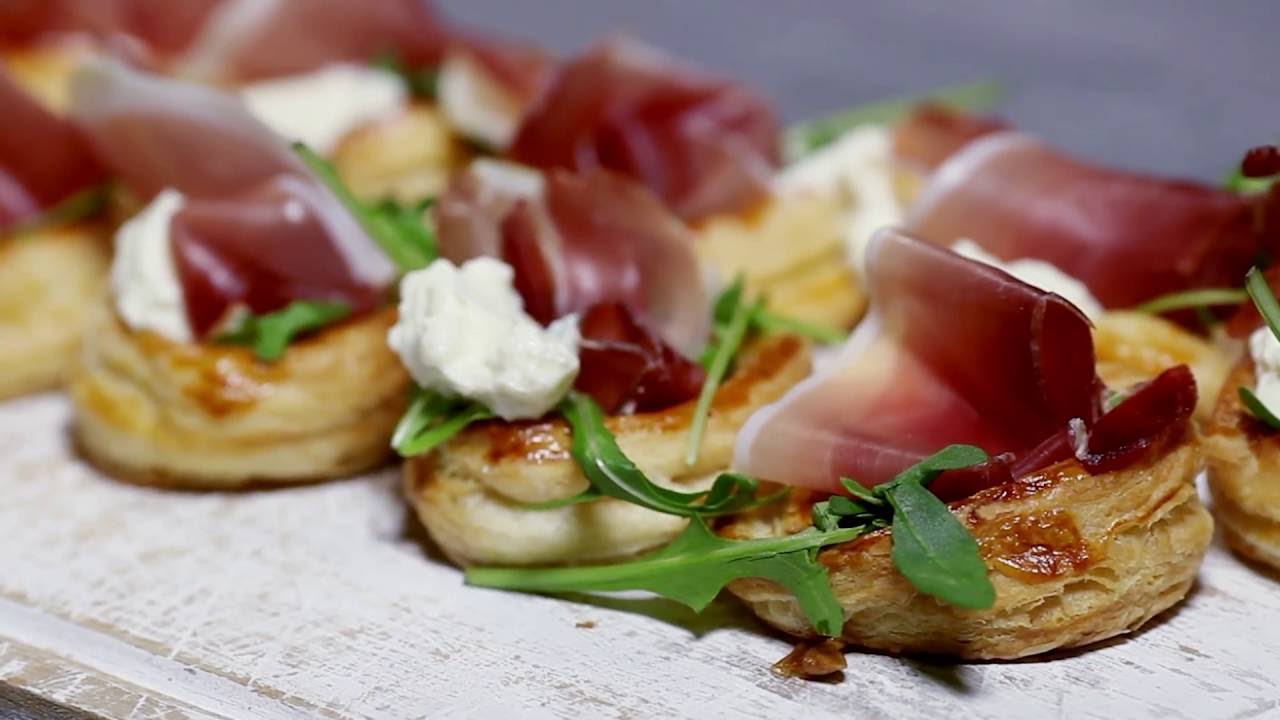 Spilva. Kārtainās mīklas aukstās uzkodas (ar Oriģinālo kečupu) recepte ...