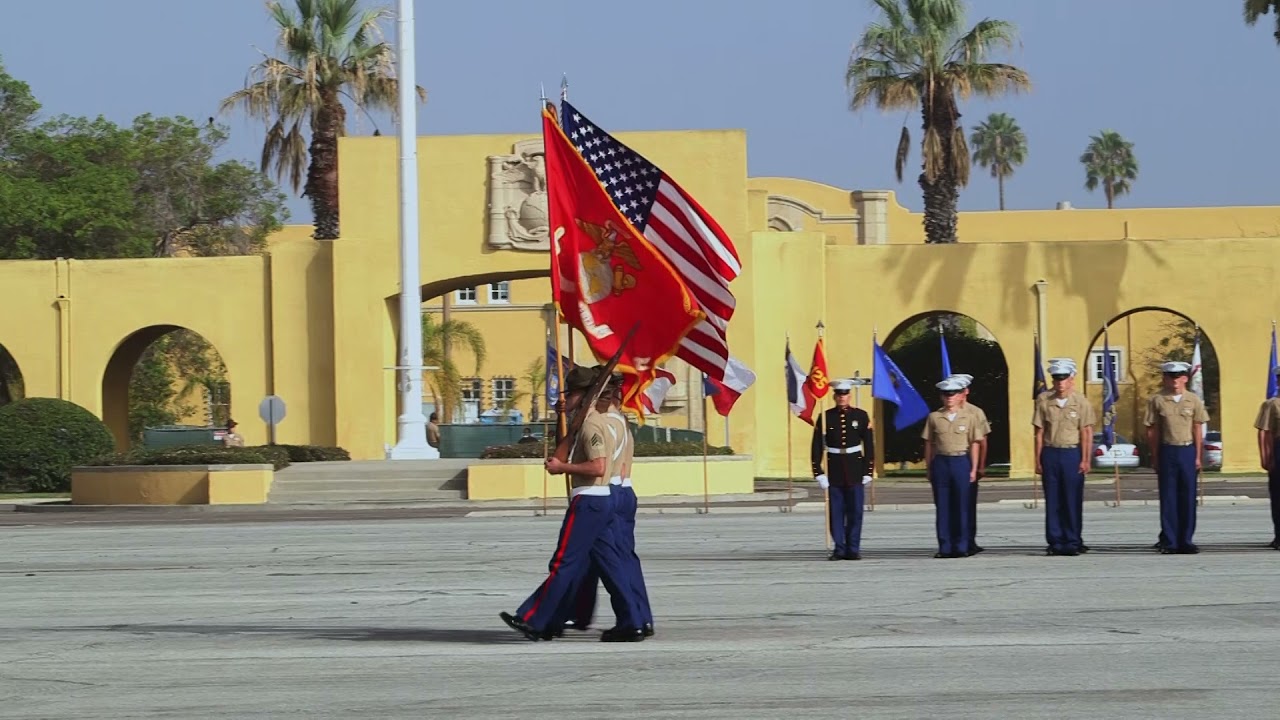 Marines graduate with Fox Company from MCRD - YouTube