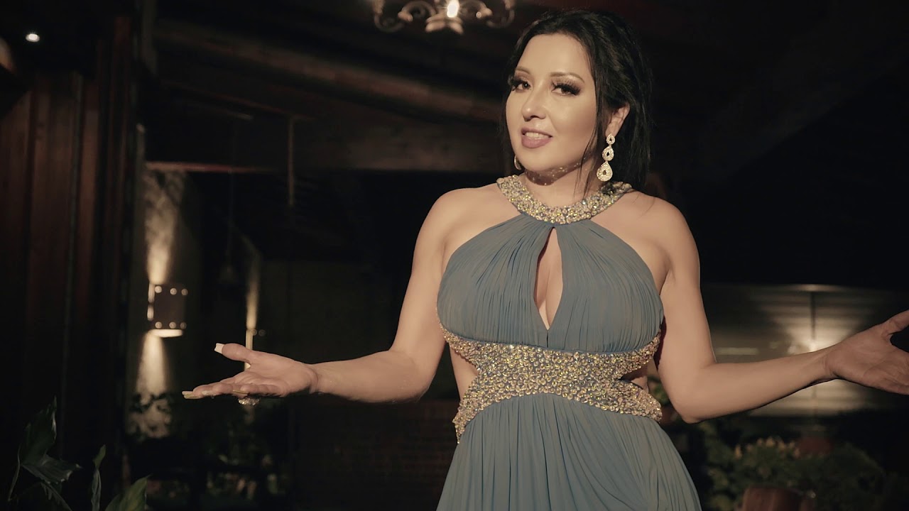 Lidia Cavazos - Que Sufra (Video Oficial) - YouTube