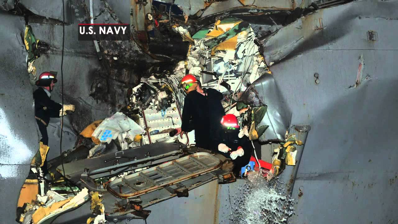 U.S.S. Porter crashes into Japanese oil ship - YouTube