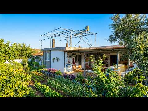 Satılık 585 m2 Bahçeli müstakil masrafsız köyde ev