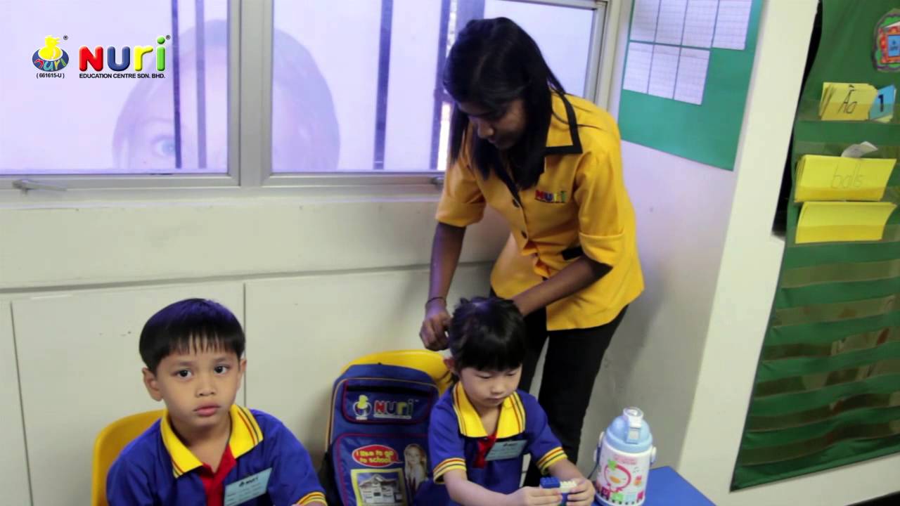 NURI 1st DAY OF SCHOOL 2015. - YouTube