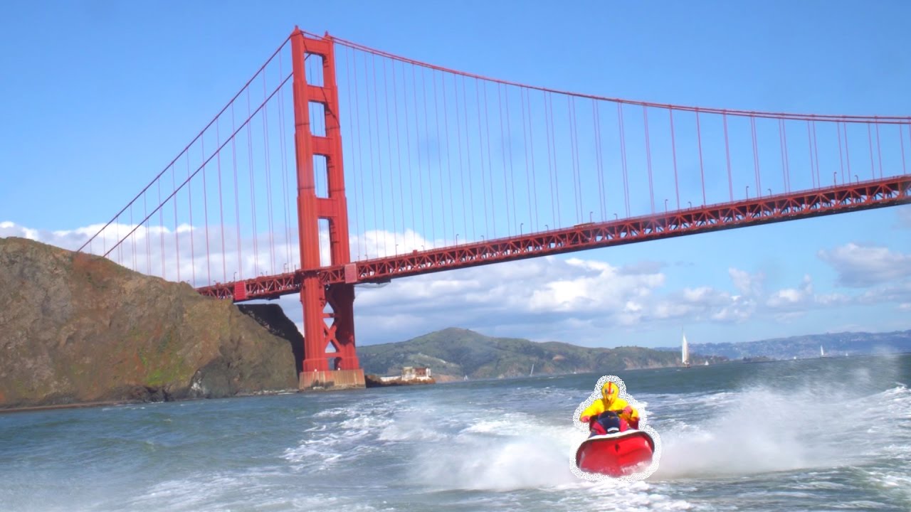 Chicken Rides a Jet Ski Across the Bay - YouTube