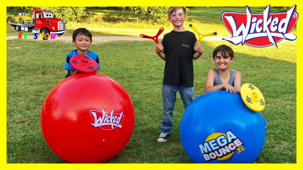 Unboxing And Playing The New Wicked Vision Mega Bounce XL, Sky Spinner ...