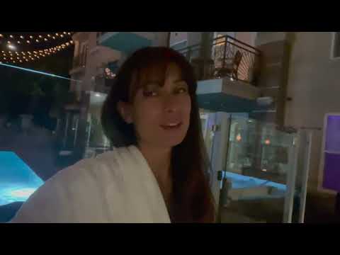 Vlog #12 A Romantic Poolside dinner and Hot tub Sat Night Alone 🥂8.13.22 pt.3