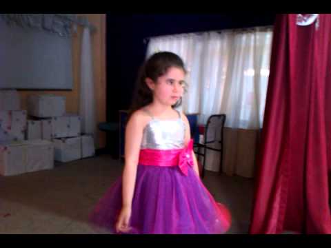 KAR TANELERİNİN  anneler günü kutlaması videoları 1