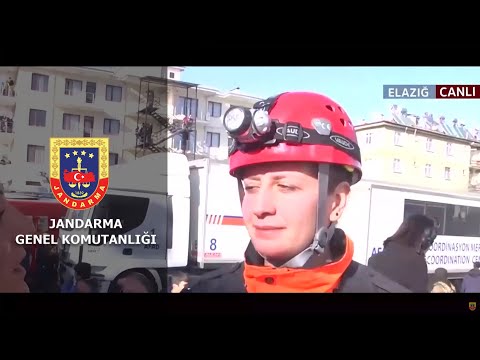 Jandarma Arama Kurtarma Timlerimizin Elazığ Depreminde Verdiği Mücadele