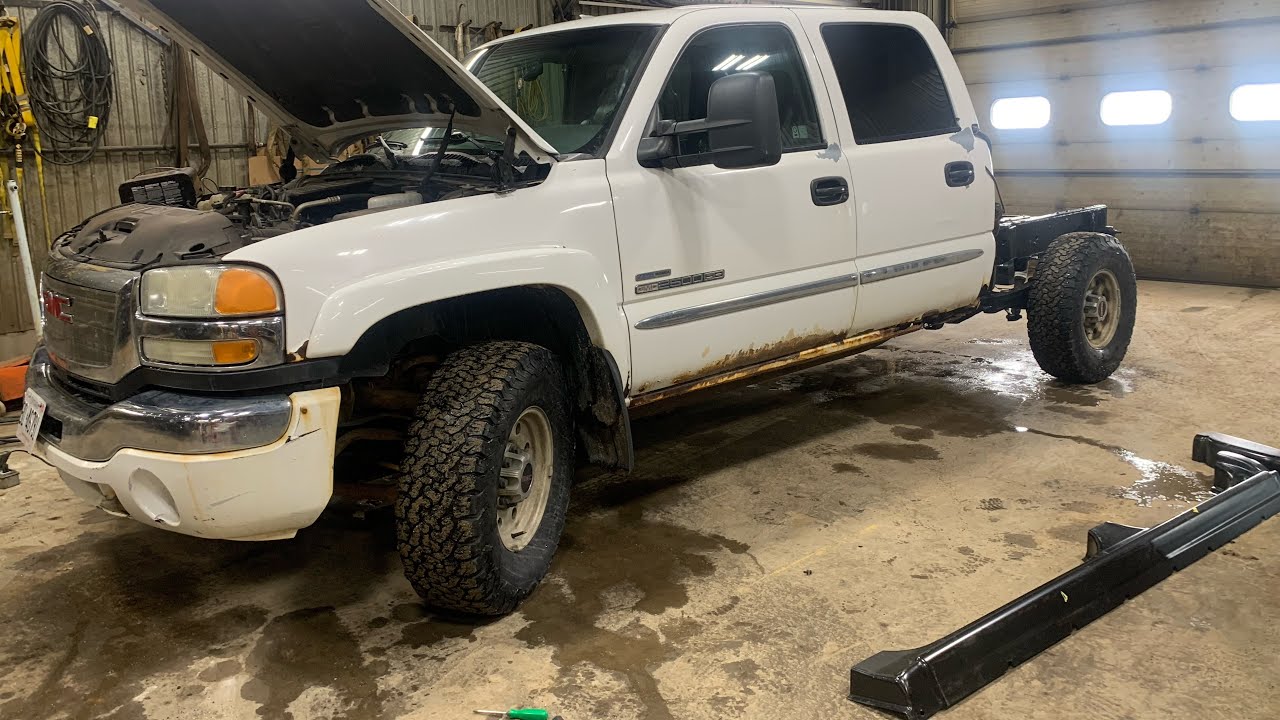 Replacing Rusty Duramax Rocker Panels - YouTube