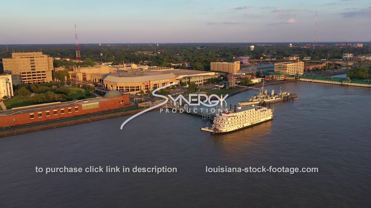 1528 Mississippi riverboat and USS Kidd destroyer Baton Rouge river ...