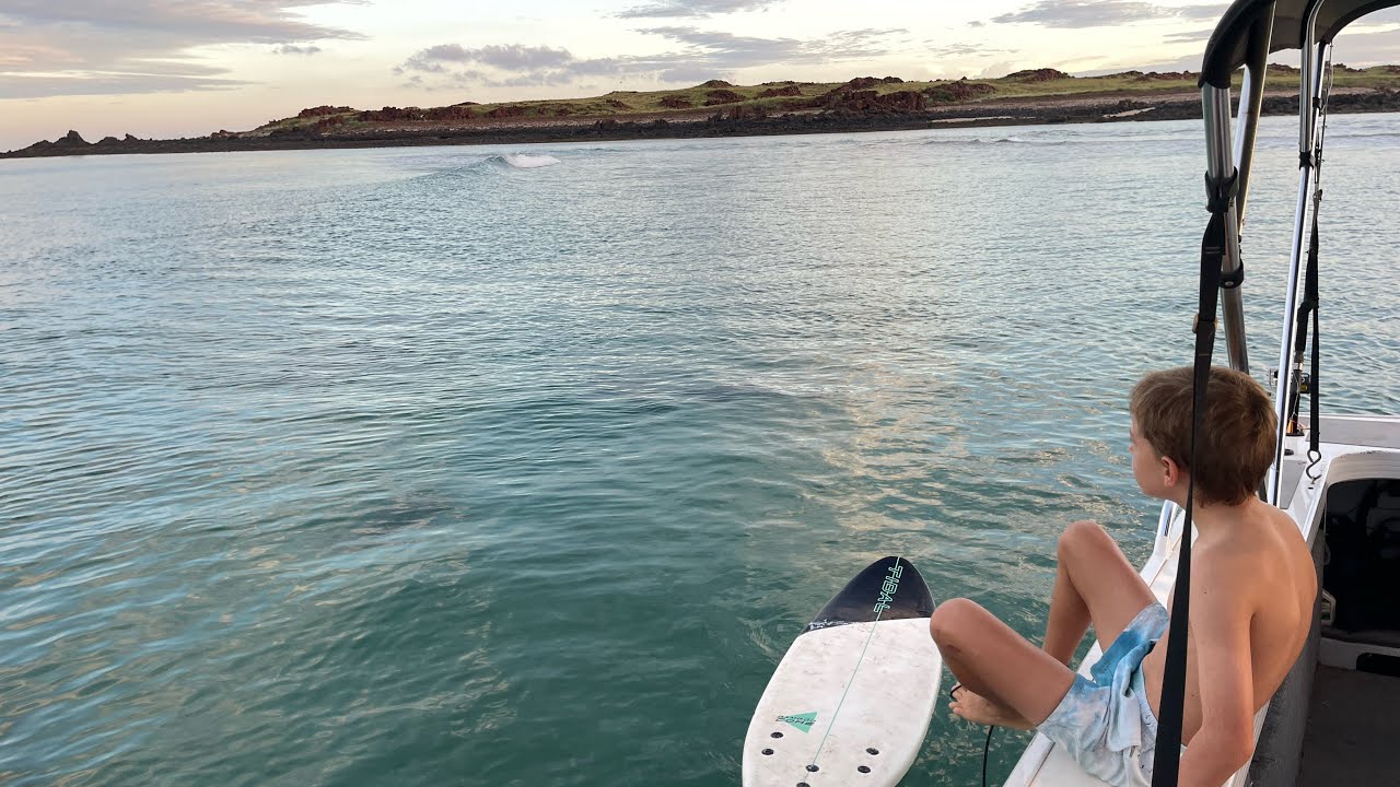Surfing the Dampier Archipelago - YouTube