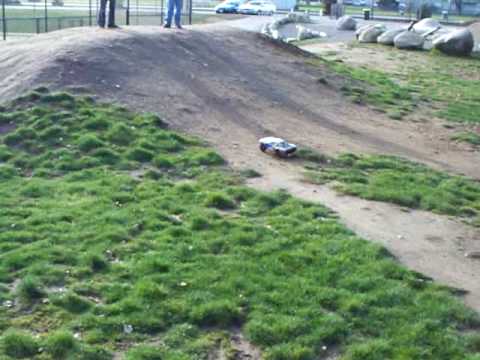 ofna hyper 10sc on 3s lipo - YouTube