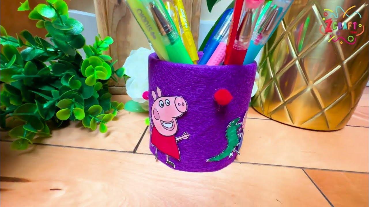 DIY Peppa Pig Pen Holder! 🐷 Craft with George, Suzy, and Dino Decor! 🦕 ...