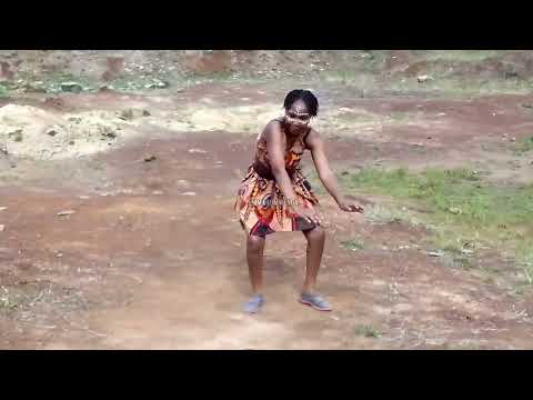 AFRICAN TRADITIONAL CULTURAL DANCE BAGANDA - YouTube