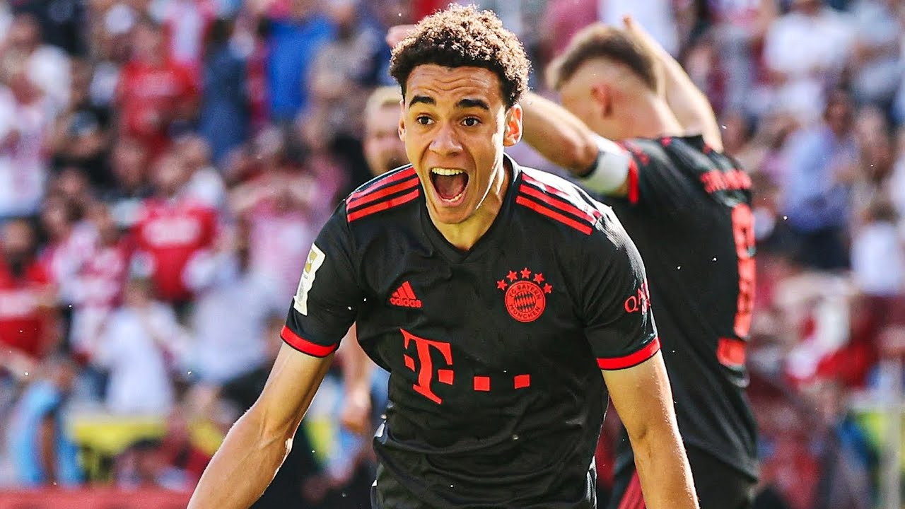 JAMAL MUSIALA GOAL AT THE LAST MINUTES OF THE GAME SECURE A TITLE - YouTube