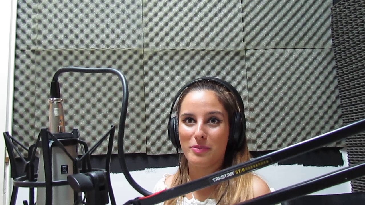 En "CAFÉ CON CANELA " entrevistamos a Paula Negri - YouTube