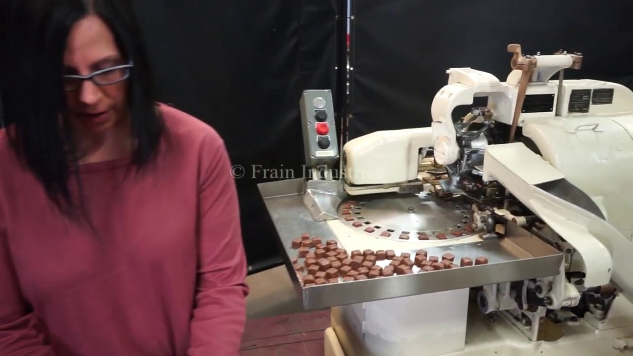 Rose Forgrove,intermittent motion, double twist, wrapping machine - YouTube