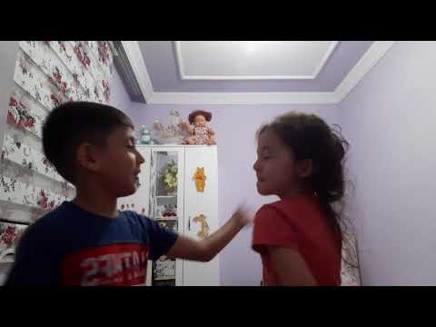 Sevmeseydim keşke...