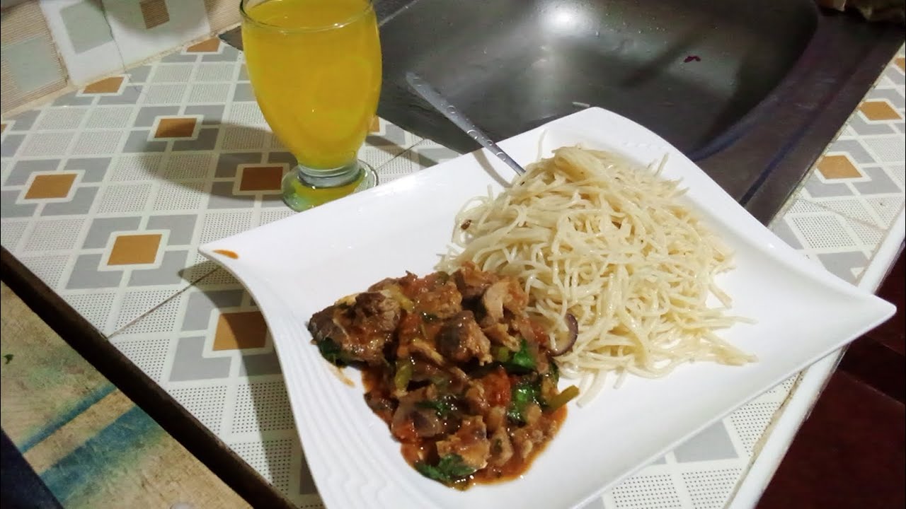 what we eat in a day👍🤗simple , affordable and fast to make meals - YouTube