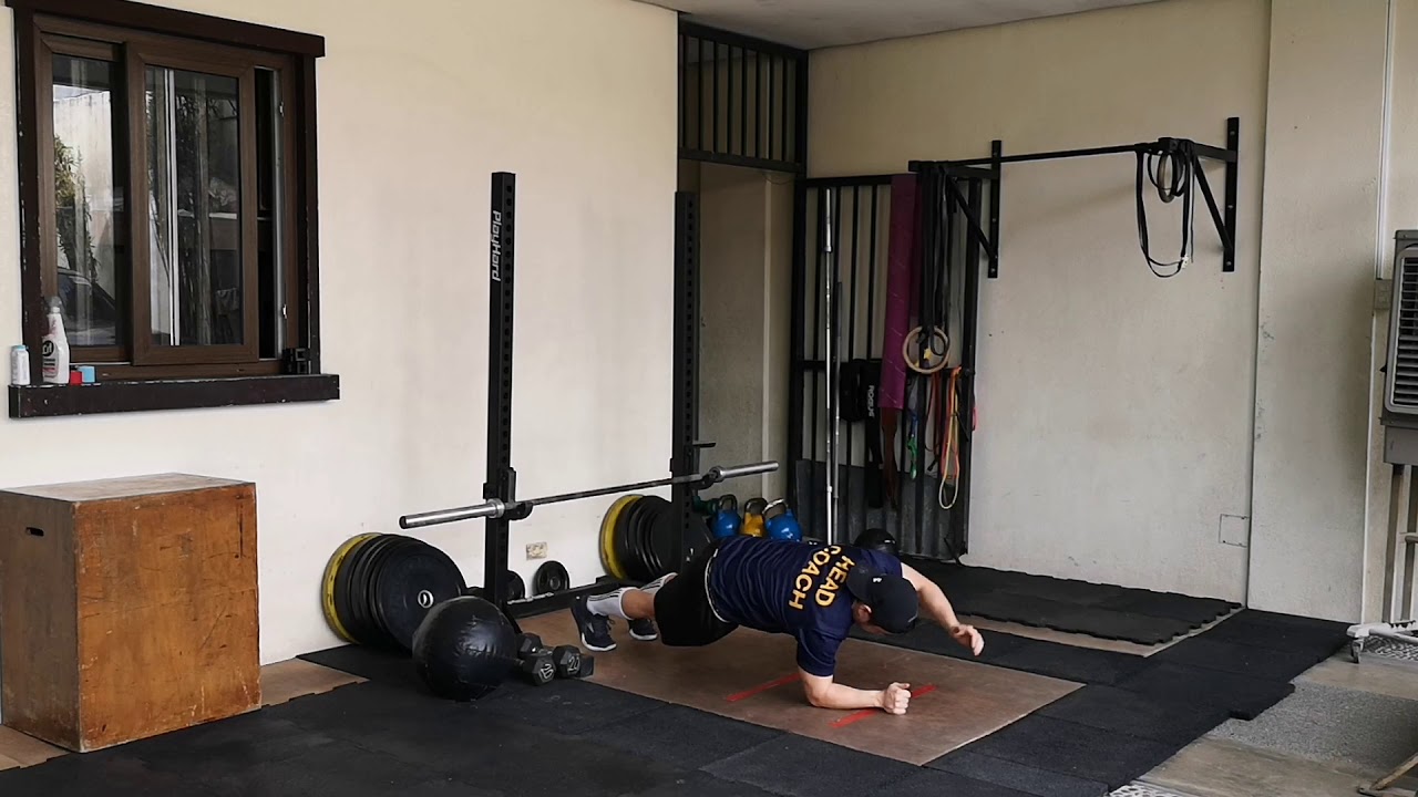 Dauntless Training - Elbow Plank To Reach Forward - YouTube