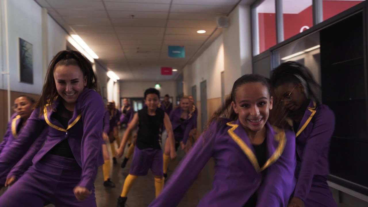 Segbroek DansPlan en de Vooropleiding van Lucia Marthas in High School ...