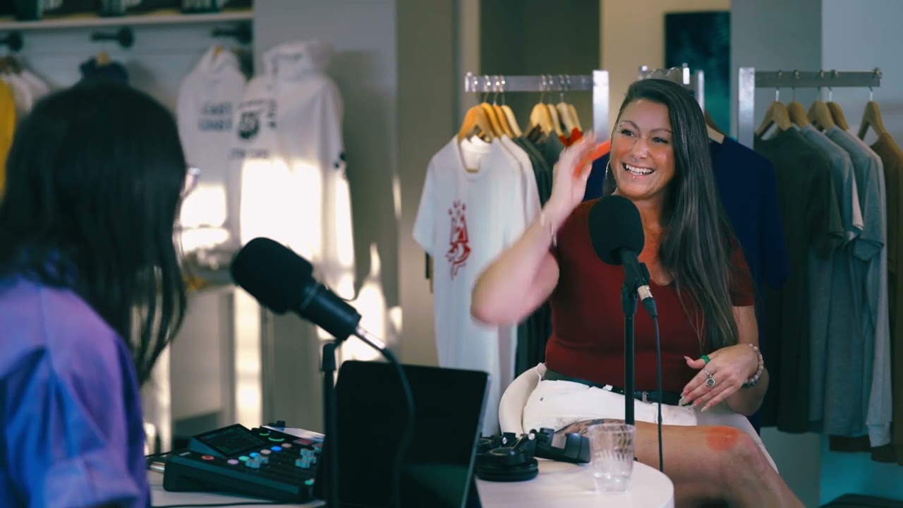 The Annex Artist Chat: Katie Fogg: Cloud 9 - YouTube